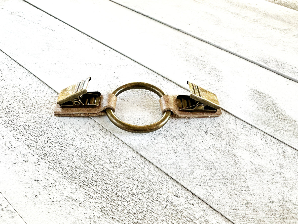 Bronze O-Ring w/ Studded Stone Brown Leather | KardiKlips